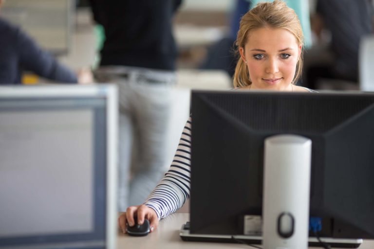 Applicants - College of Registered Nurses of Manitoba | College of ...